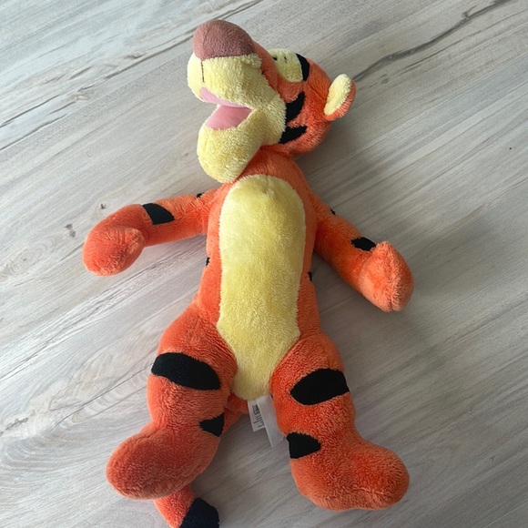 Disney | Toys | Genuine Authentic Original Tigger From The Disney Store ...